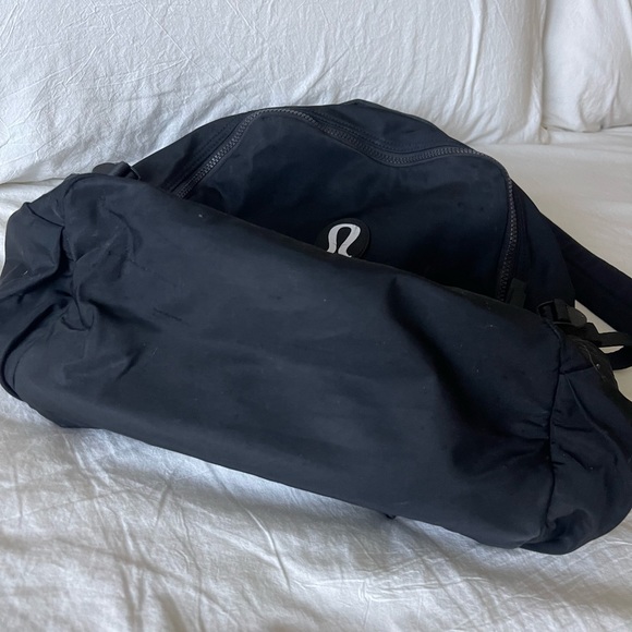 lululemon athletica | Bags | Lululemon New Crew 22l Laptop Backpack ...
